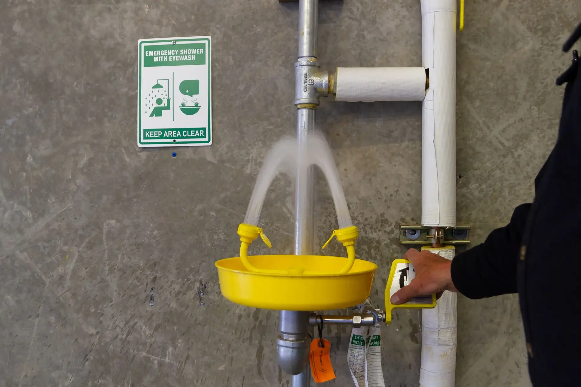 Eyewash Station Requirements - Village First Aid and Safety